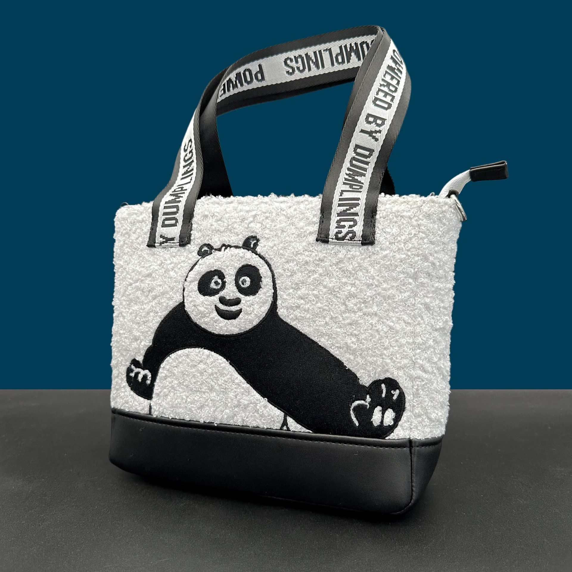 Po Kung Fu Panda Dreamworks Loungefly Tote Bag | Get Ready Comics